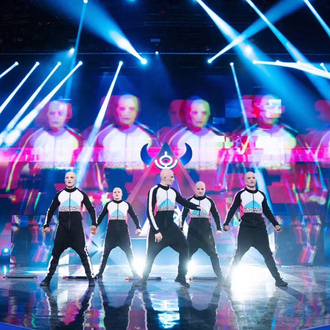 Baba Yega gevraagd voor World's Got Talent in China - Nieuws - Studio 100